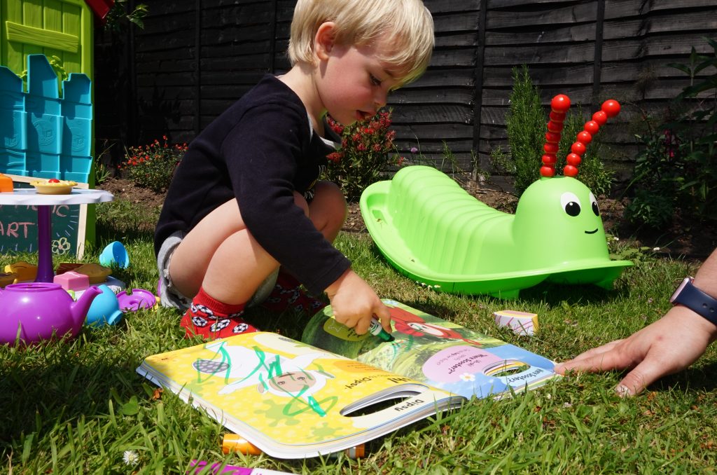 Bear Hosts A Teletubbies Tea Party #TubbyPlaydates - Lamb & Bear